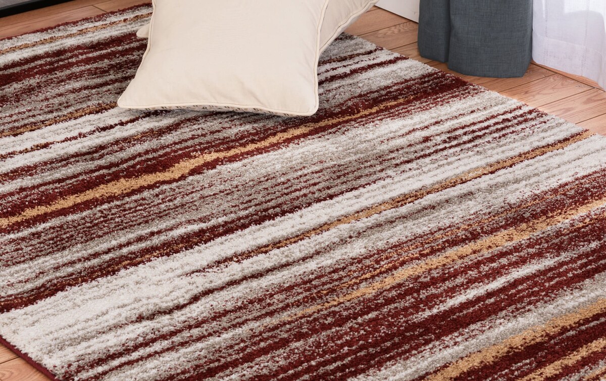 Bay 5' x 7'3'' Red Rug | red_color | Bob's Discount Furniture ...