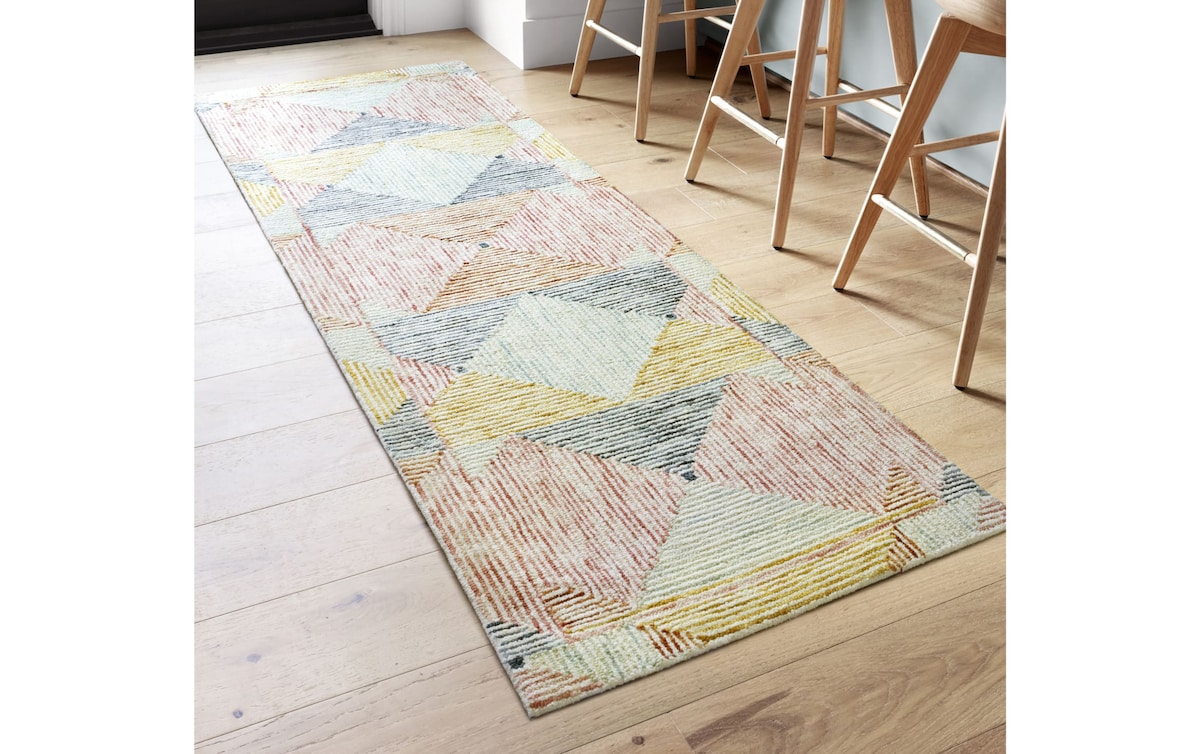 Anara Gold 7'9'' x 9'9'' Rug | 8-x-10