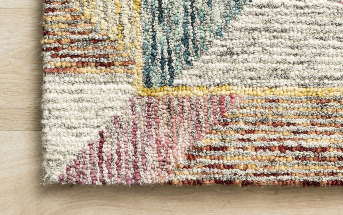 Anara Red 5' x 7'6'' Rug | 5-x-8