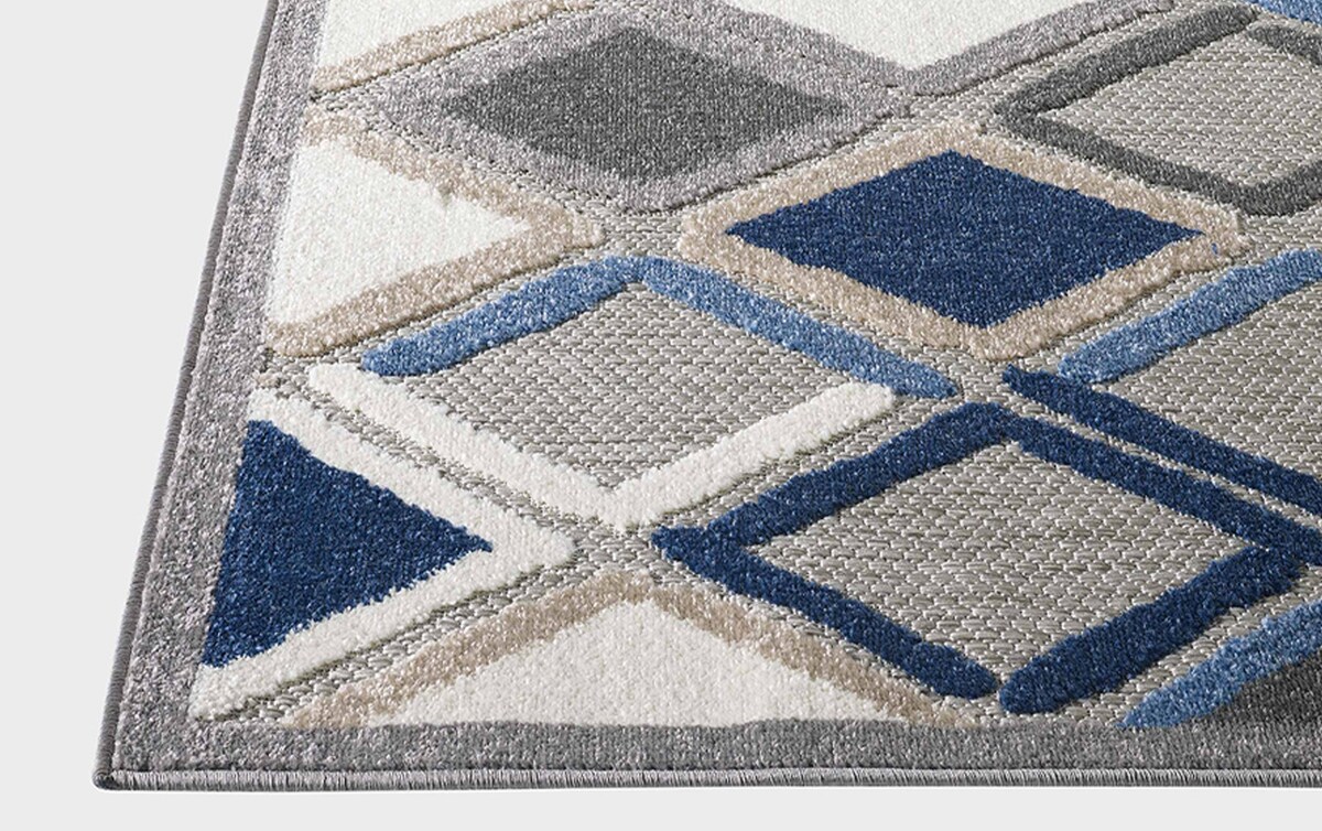 Aygon 2'2'' x 3' Indoor/Outdoor Rug | 2-x-3