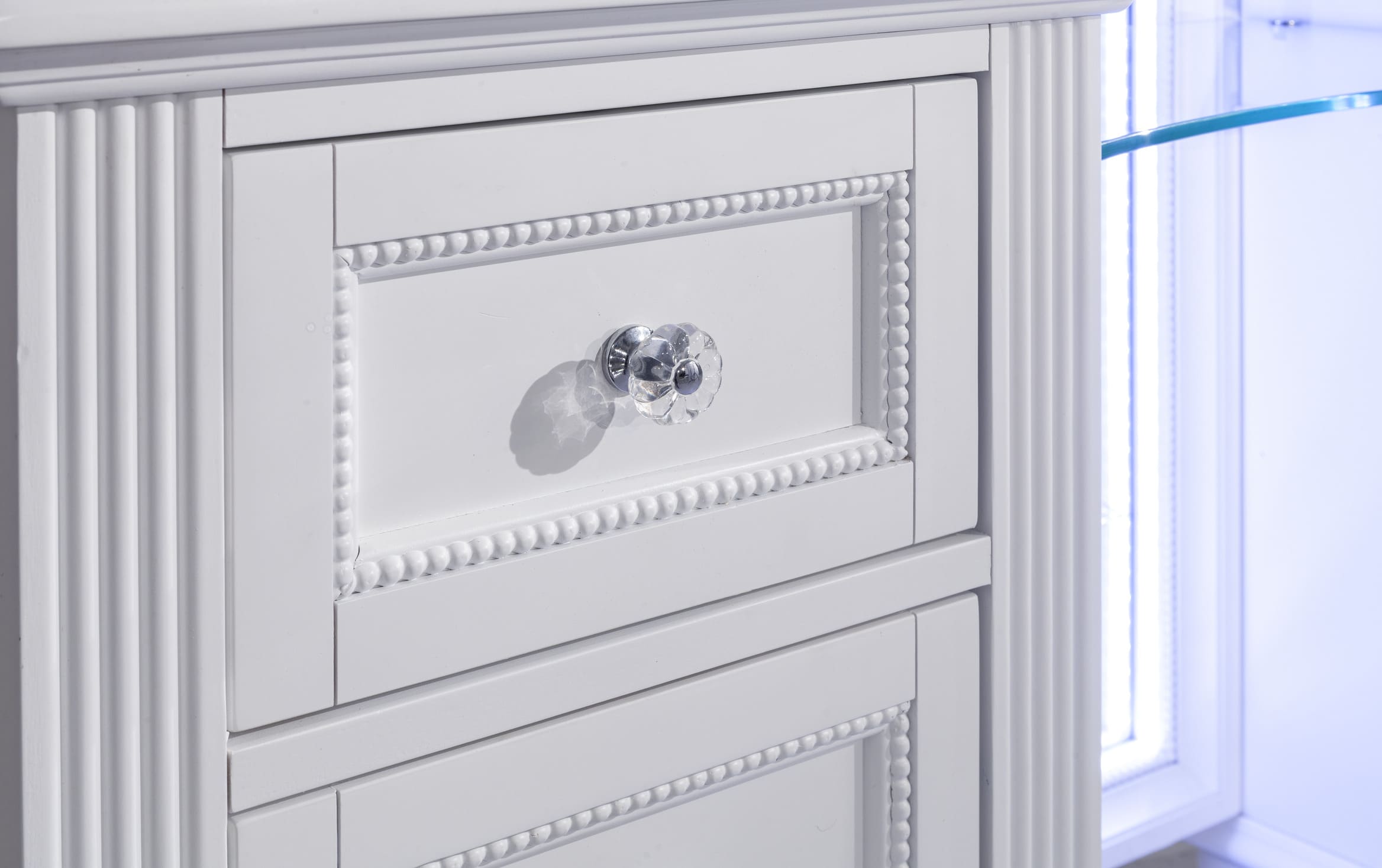 Madelyn White Vanity Set